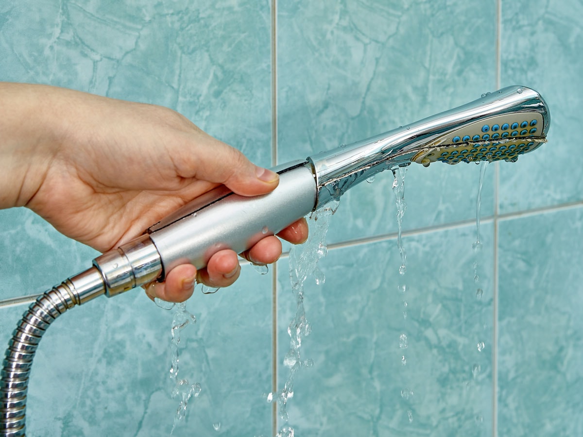 How To Fix A Leaking Shower | DIY Leaking Shower tips